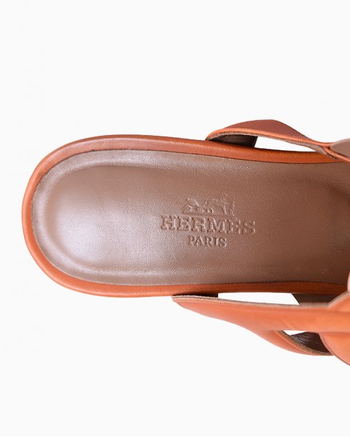 Sandália Hermes original Brisbane caramelo feminina