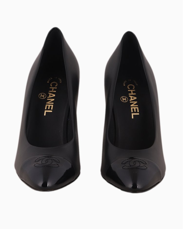 Sapato Chanel Original Cap Toe Pumps CC Preto Feminino