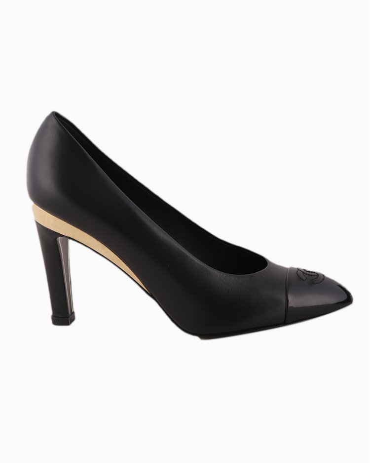 Sapato Chanel Original Cap Toe Pumps CC Preto Feminino