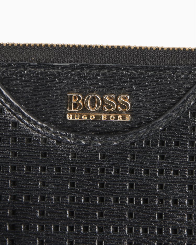 Carteira Hugo Boss Original Zip Perforated Leather Preta Feminina
