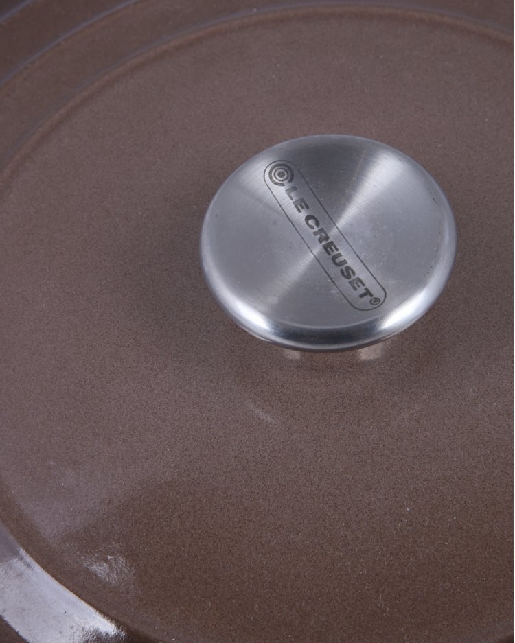 Panela Le Creuset Signature 28 Marrom