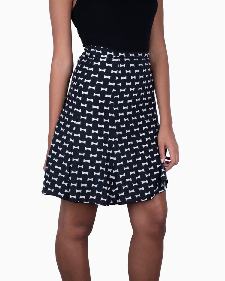 Saia Kate Spade Original Evasê Laços Preta e Branca Feminima