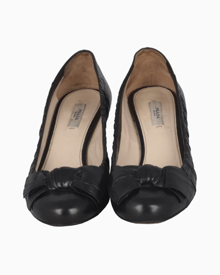 Sapato Prada Original Rudge Couro Com Laço Preto Feminino