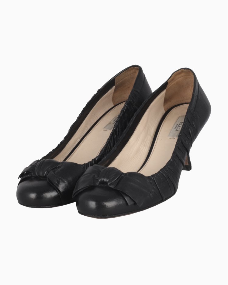 Sapato Prada Original Rudge Couro Com Laço Preto Feminino