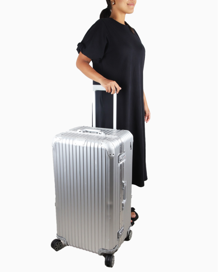 Mala Rimowa Original Essential Sleeve Check-in L Prata Feminina