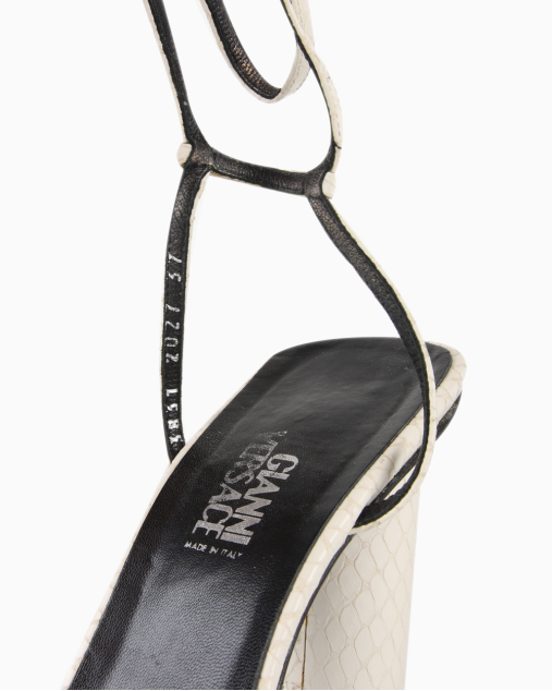 Sandália Gianni Versace Original Python Plumas Off White Feminina