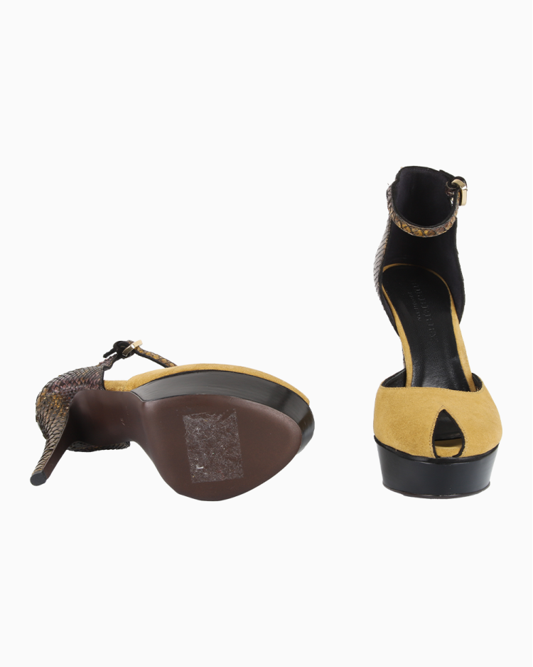 Sapato Burberry Original Python Suede Mostarda Feminino