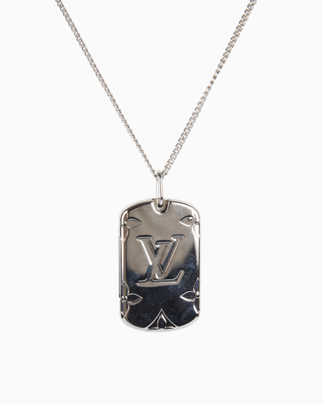 Colar Louis Vuitton Original Monogram Locket Prata Masculino