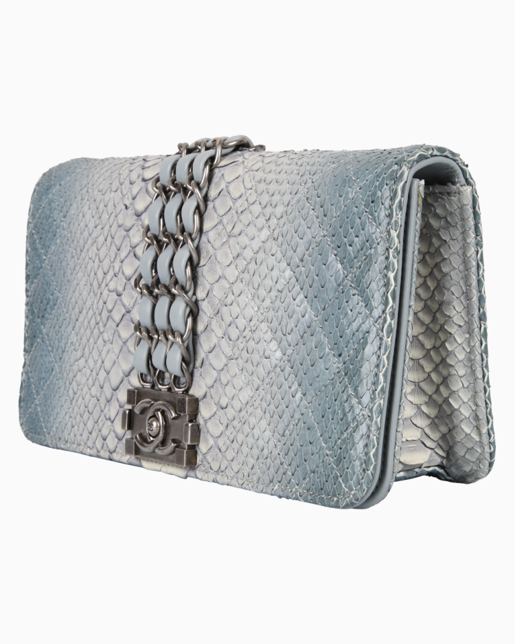 Clutch Chanel Original Boy Python Azul Feminina