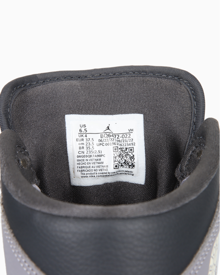 Tênis Nike Air Jordan Original 1 Mid Cinza Feminino